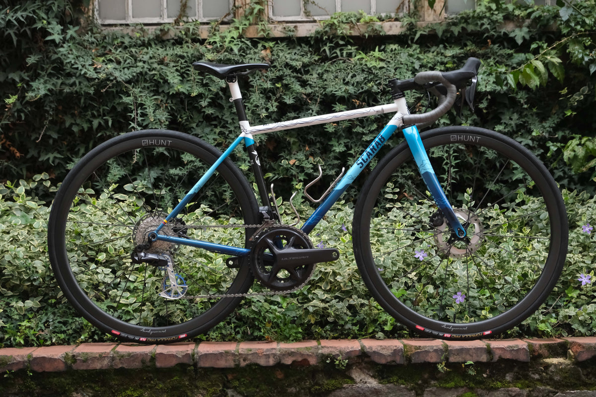 Alejandra Cadena: Welcome to the Escarabajos family – Scarab Cycles